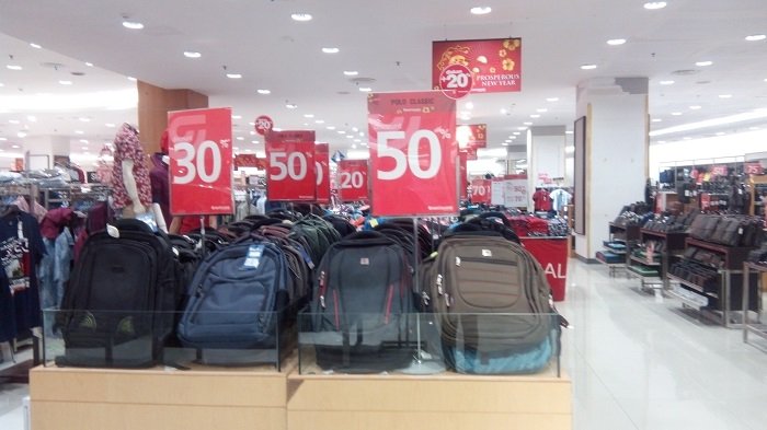 Matahari Solo Grand Mall Berikan Diskon Tas Ransel Hingga 50 Persen ...