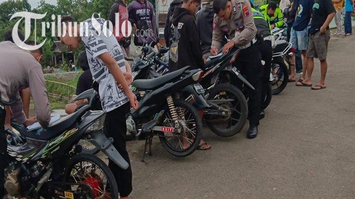 Merasa Gagah Pakai Motor Knalpot Brong di Tongkrongan, Endingnya Kena Razia Polisi di ...