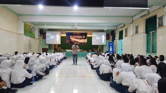 Manfaatkan Instagram dan Youtube, Pocari Sweat dan SMAN 1 Surakarta ...