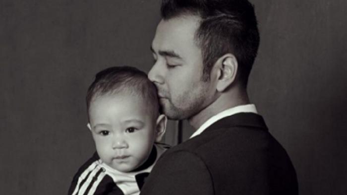 Rafatar Dapat Hadiah Kuda di Ulang Tahun Pertamanya - Tribunsolo.com