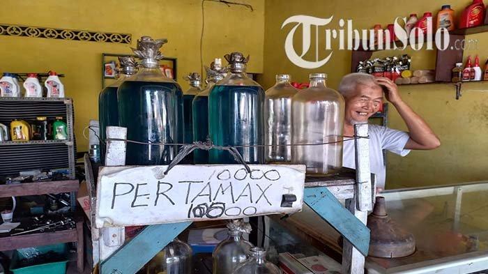 Update Harga di Penjual Bensin Eceran Solo : Pertamax Rp 14.000 ...