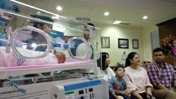 Anak Kahiyang Ayu dan Bobby Diberi Nama Sedah Mirah Nasution, Ini ...