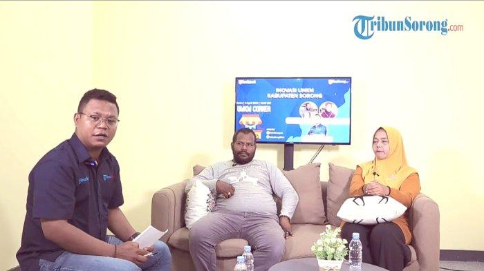 Frengki Duwith Mantan Driver yang Sukses Budidaya Jamur - Tribunsorong.com