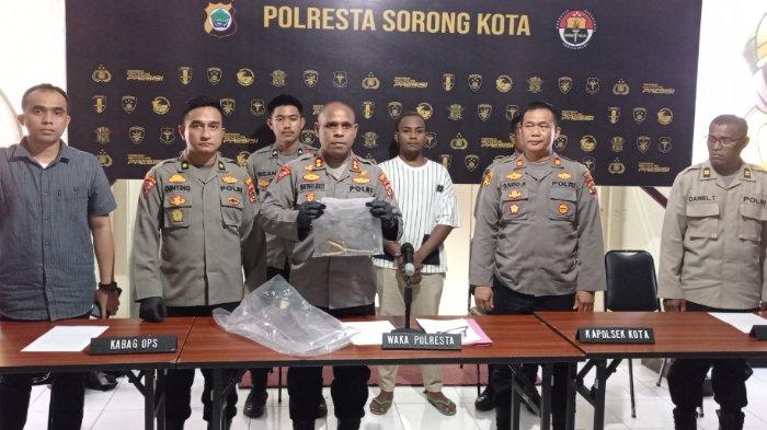 Heboh Diduga Teror Penembakan, Yunani Dahar Ungkap Alasan Bidik Kaca SDN 38 Sorong Pakai Katapel ...