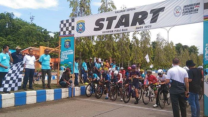 Ratusan Pesepeda Professional Tanah Air Perebutkan Piala Raja Balap ...