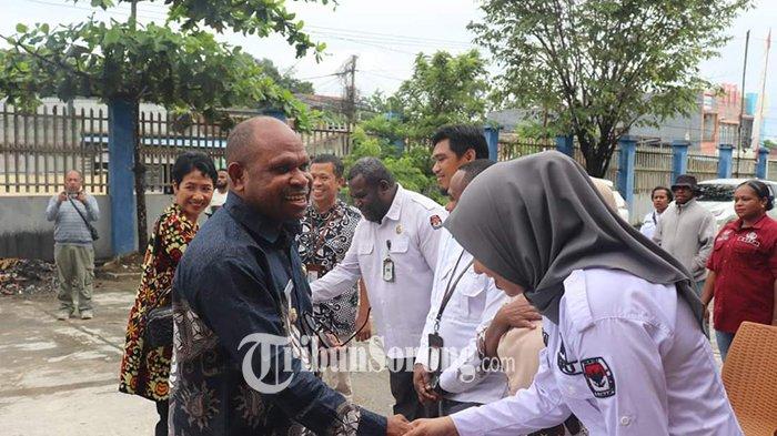 Pj Wali Kota Sorong Imbau Masyarakat Gunakan Hak Pilih Saat Pemilu ...
