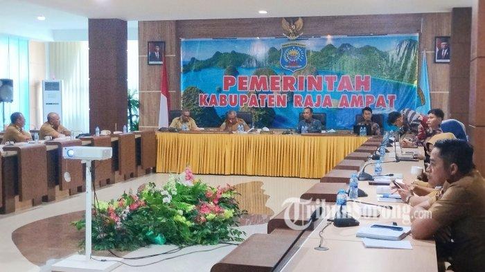 Jelang Pemeriksaan LKPD, Pemkab Raja Ampat Gelar Entry Meeting Bersama BPK - Tribunsorong.com