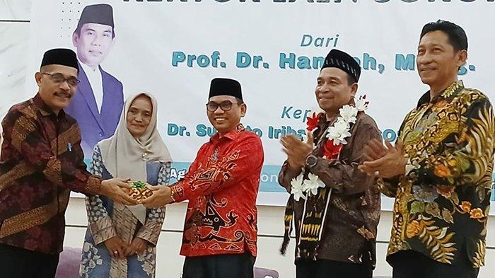 Sertijab Rektor IAIN Sorong, Dr Suparto Iribaram Gantikan Prof Hamzah ...