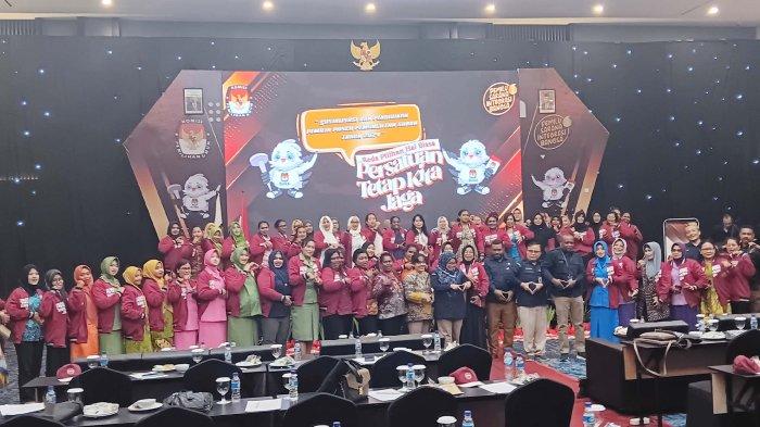 KPU RI dan KPU Papua Barat Daya Gelar Sosialisasi Pendidikan Pemilih 3T - Tribunsorong.com