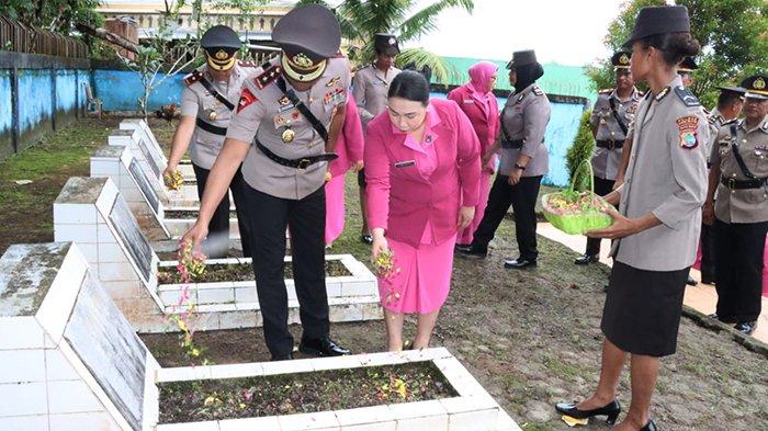 HUT Ke-78 Bhayangkara, Kapolres Sorong Selatan Pimpin Ziarah ke TMP dan Pelabuhan Ampera ...