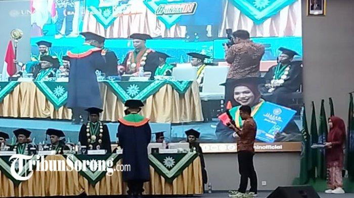 Ratusan Mahasiswa UNAMIN Sorong Tuntaskan Masa Studi, Ini Pesan Rektor kepada Wisudawan ...