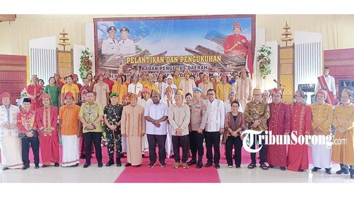 Pengurus PMTI Kabupaten Sorong Dilantik, Gubernur Pertegas Keberadaan ...