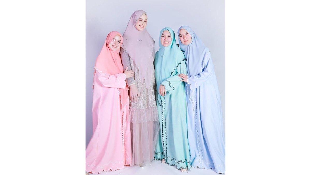 5 Potret Kimberly Ryder Berhijab di SiSeSa Annual Fashion Show 2024 ...