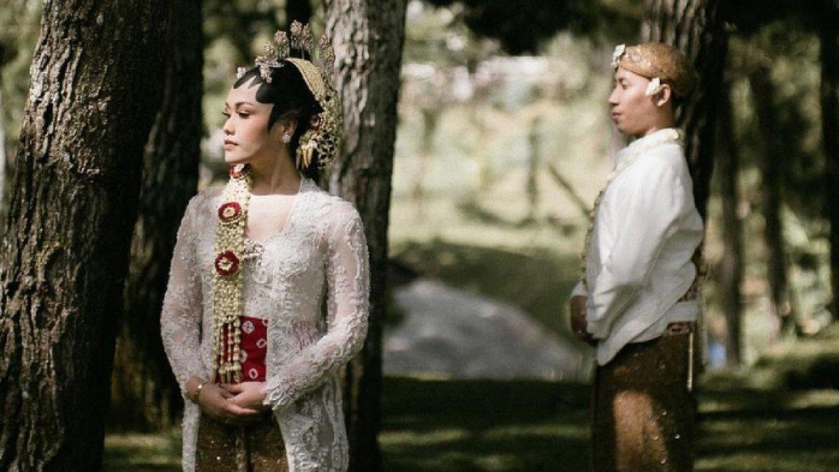 SOSOK Aby Respati Teman Millendaru, Dulu Waria Kini Nikahi Wanita ...