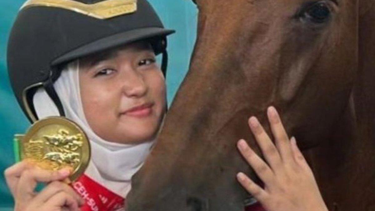 5 Potret Aisha Putri Irfan Hakim Bawa Pulang Medali Emas di PON 2024, Menang di Cabang Berkuda ...