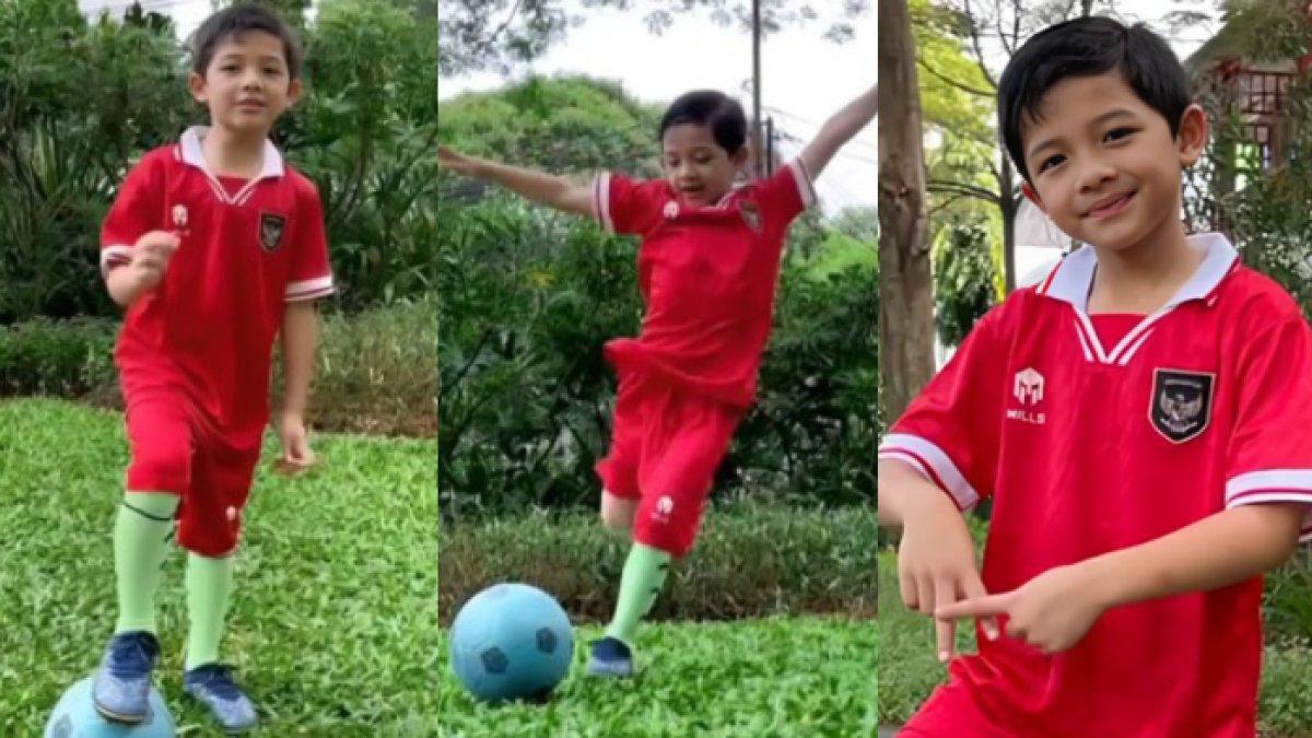 5 Potret Arsya Putra Ashanty Lolos Jadi Pendamping Timnas Indonesia ...