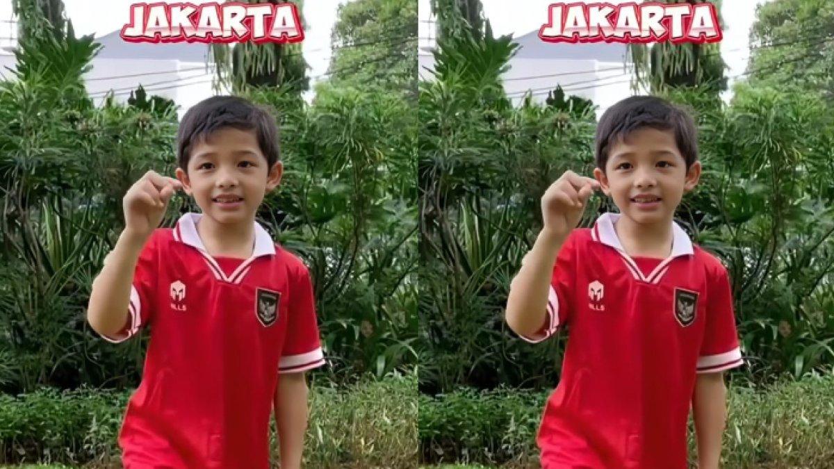 5 Potret Arsya Putra Ashanty Lolos Jadi Pendamping Timnas Indonesia ...