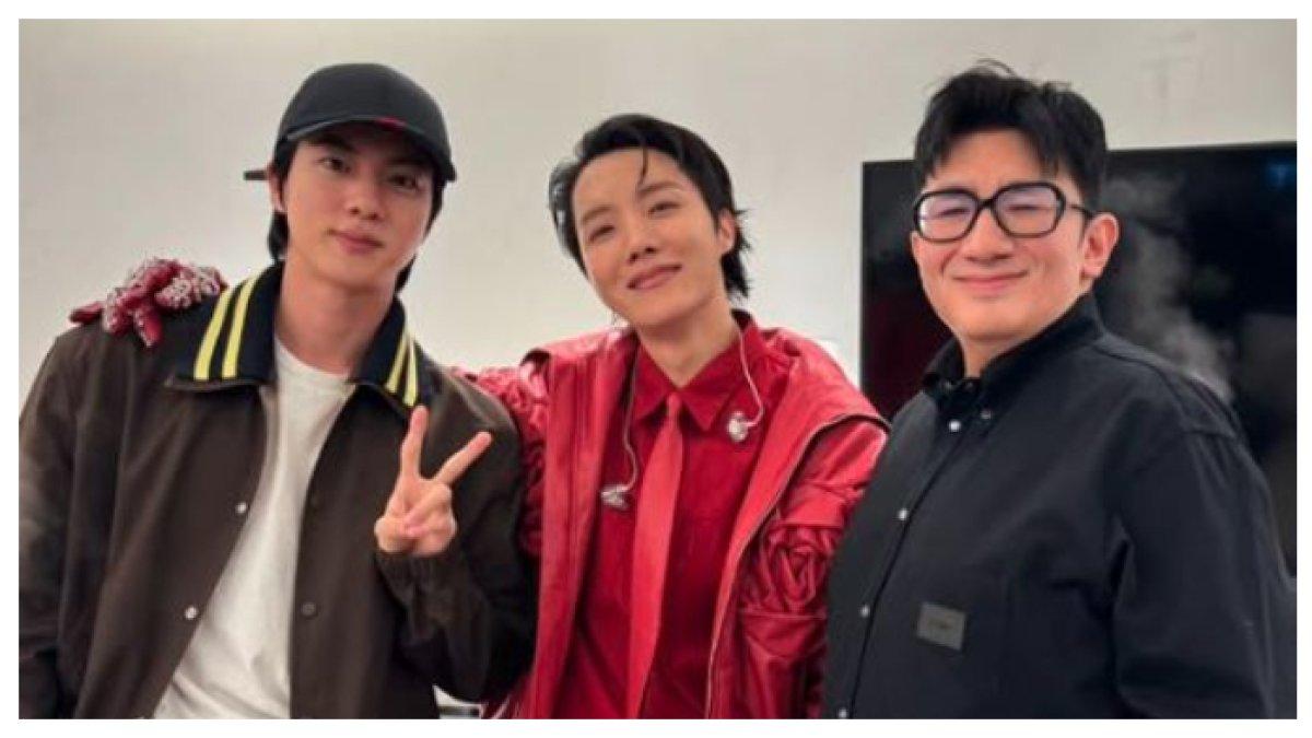 Perubahan Drastis! Transformasi Bang Si Hyuk Dalam Potret Bersama Jin dan J-Hope BTS ...