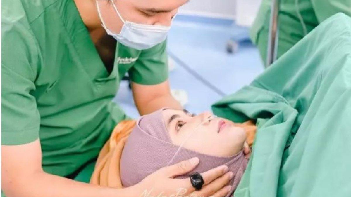 5 Momen Anisa Rahma Melahirkan Anak Ketiga, Hamil Alami Bersama ...