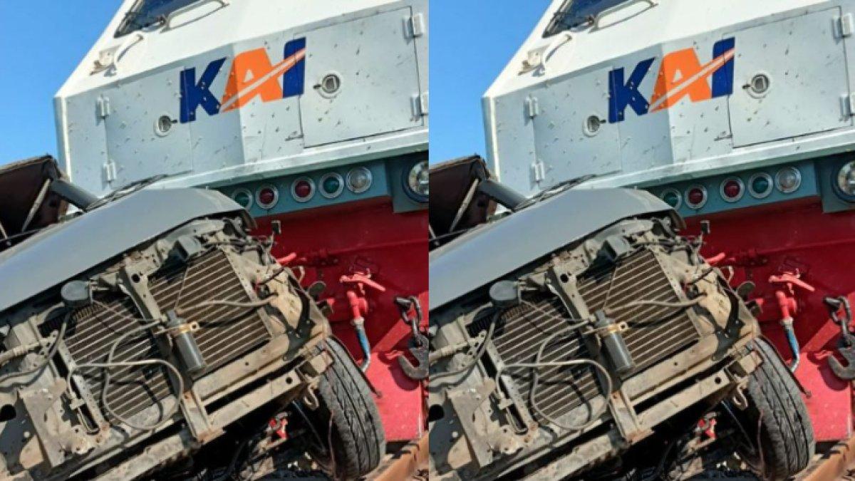 Tak Hiraukan Peringatan Relawan, Mobil Rombongan Ponpes Terseret KA di Pasuruan Jatim, 4 Orang ...