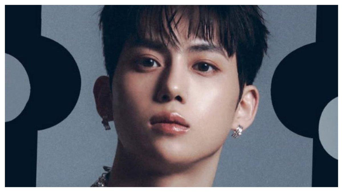 Hwang Yunseong DRIPPIN Resmi Berangkat Wajib Militer, Fans Beri Dukungan Penuh! - TribunStyle.com