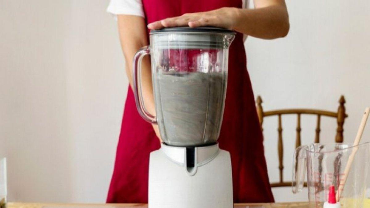 Dulu Viral Blender Anak Kucing, Wanita Ini Kini Jadikan Manusia Sebagai ...