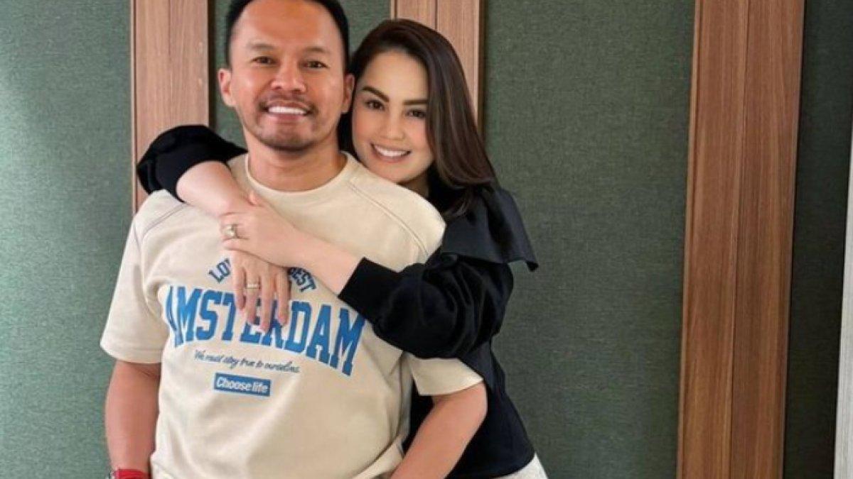 7 Potret Terbaru Jennifer Dunn, Terlihat Kurus, Pamer Foto Lebaran ...