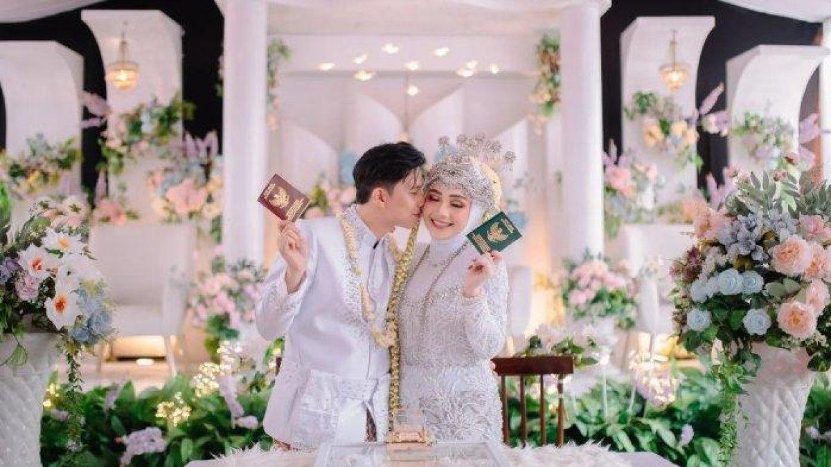 Anak Komedian Mastur Resmi Menikahi Kekasihnya, Ahmad Pule Bahagia Bisa Nikah di Hari Ulang ...