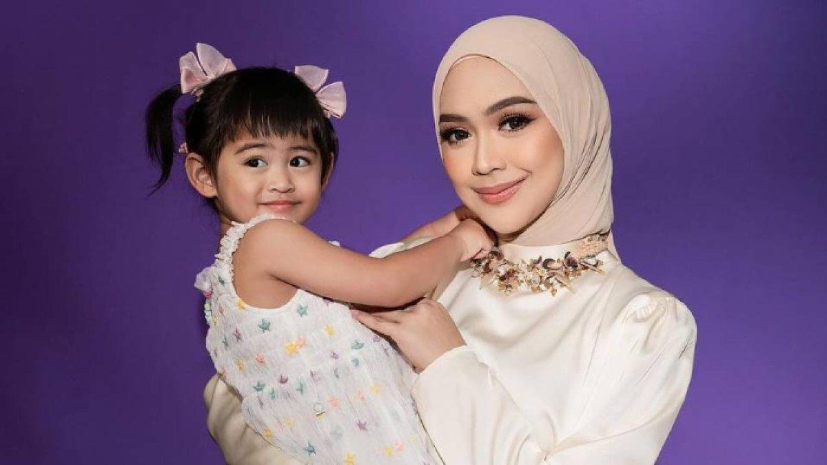 Ria Ricis Siap Tinggalkan Indonesia, Janda Teuku Ryan Mau Sekolahkan Moana ke China: Pendidikan ...