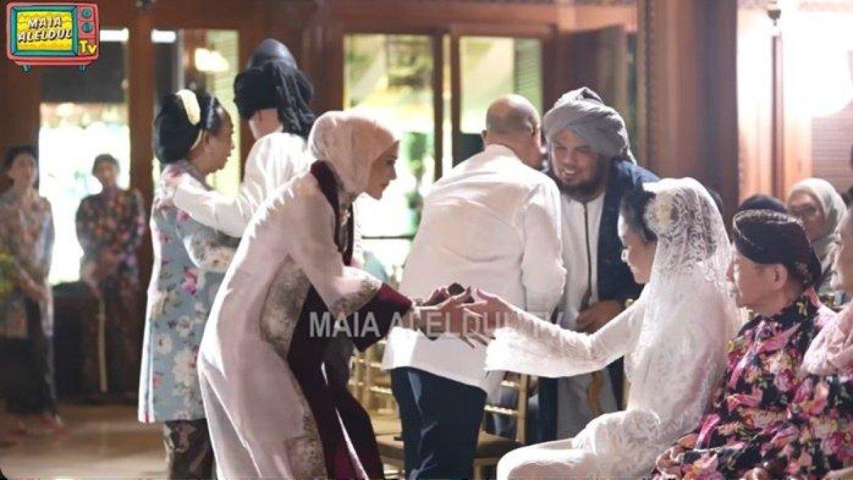 Tak Hanya Salaman di Siraman Al Ghazali, Hubungan Maia Estianty dan ...
