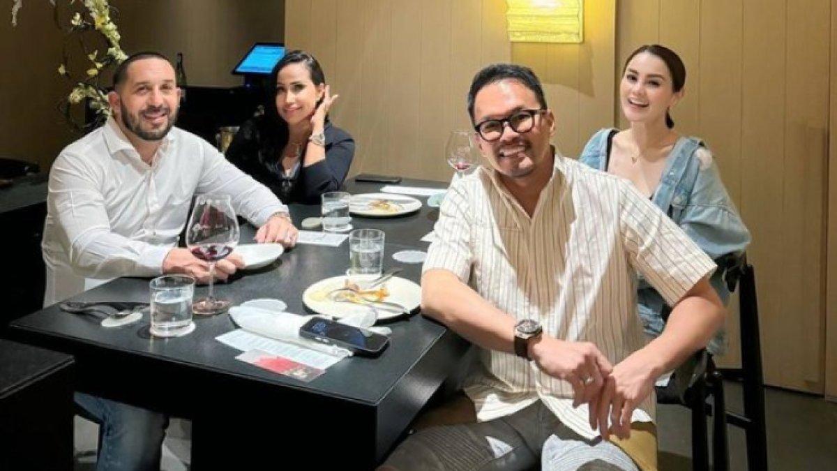 7 Potret Terbaru Jennifer Dunn, Terlihat Kurus, Pamer Foto Lebaran ...