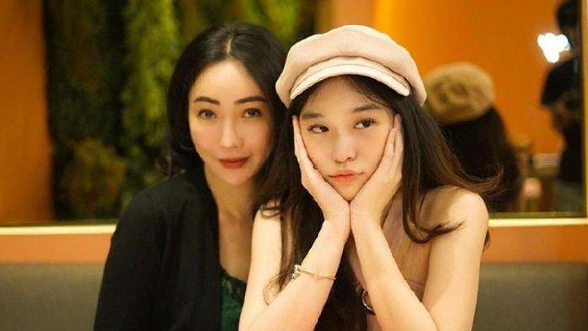 5 Fakta Susana Rahardjo, Ibu Livy Renata Diduga Dibelikan Mobil dari ...