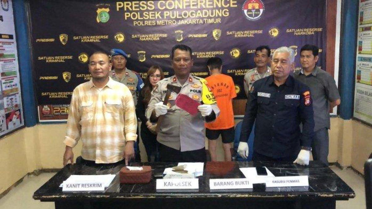 KESAL Gara-gara Nunggak Biaya Sewa Tiga Bulan, Kakek di Pulogadung Bacok Penghuni Kontrakan ...