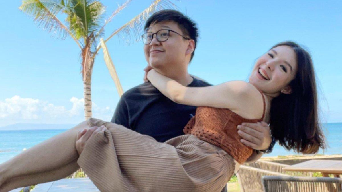 Iseng Ikut Lelang Online, YouTuber Ken & Grat Malah Kena Tipu Rp9 Juta ...