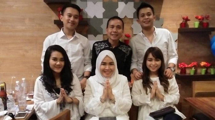 Terungkap! Begini Perlakuan Ibunda Ayu Ting Ting Pada Pengasuh Bilqis - TribunStyle.com