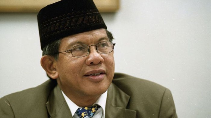 AM Fatwa - 5 Fakta Hidup Tokoh Penentang Orde Baru, Sempat Tinggalkan ...