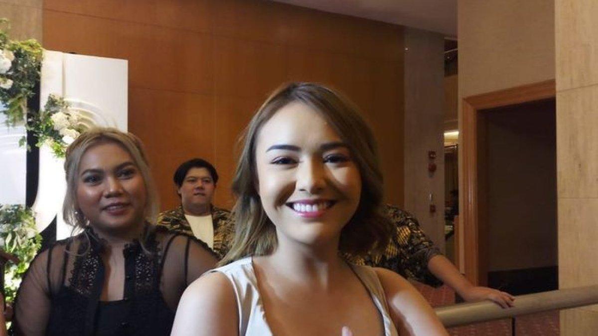 Klarifikasi Amanda Manopo Soal Bajunya saat Hadiri Pernikahan Glenca ...