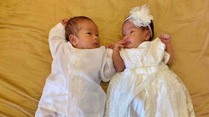 Potret Menggemaskan Zayn & Zunaira, Baby Twins Syahnaz Pakai Baju ...