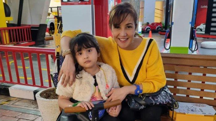 Masih Ingat Artis Cantik Andi Soraya Kini Berusia 46 Tahun Sibuk