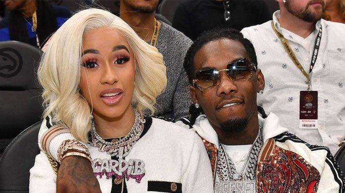 Mobil Offset Tembus Barisan Pendukung Donald Trump, Keponakan Cardi B ...