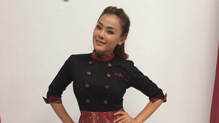 Chef Aiko - 10 Fakta Koki Cantik yang Kabarnya Pernah Jadi Model ...