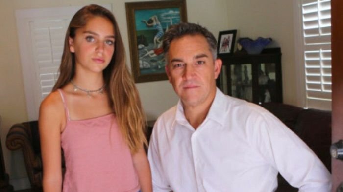 Putrinya Senang Berpakaian Minim ke Sekolah, Sang Ayah Malah Melakukan ...