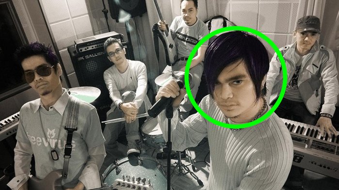 Kisah Pilu Mantan Vokalis Terkenal, Diceraikan Istri saat Terkena Stroke & Kini Hanya di Kursi ...