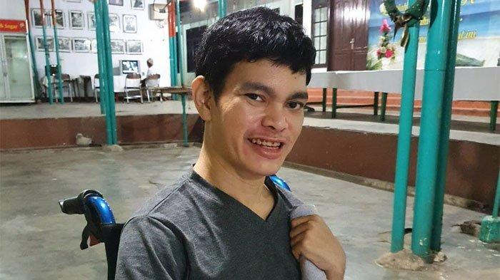 Profil El Ibnu Vokalis Band Elkasih yang Terkena Stroke, Kini Balikan ...