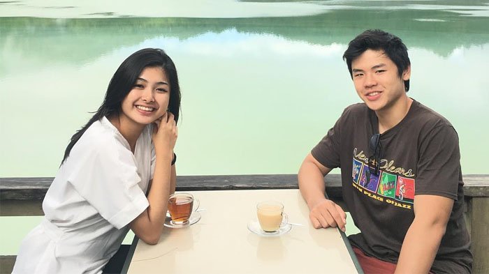 Patah Hati Deh! 8 Foto Manis Putra Ahok, Nicholas Sean dengan Kekasih ...
