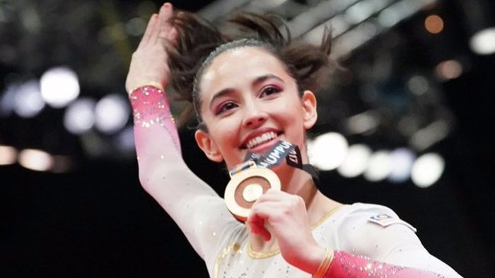 Farah Ann Abdul Hadi - 10 Foto Atlet Cantik Gimnastik Malaysia ...