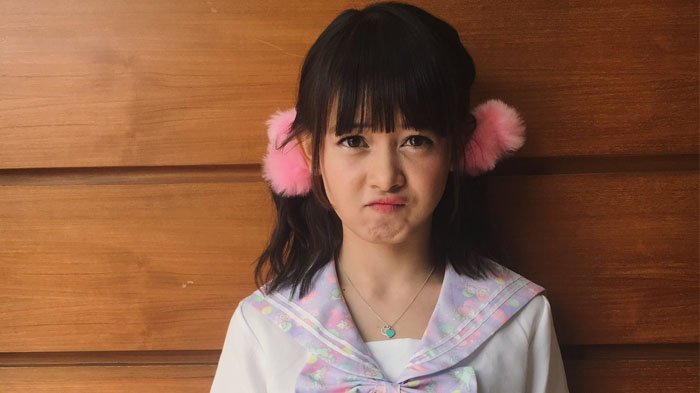 Feni JKT48 - Rayakan Ulang Tahun Ke-18, Feni Dapat Ucapan Selamat dari ...