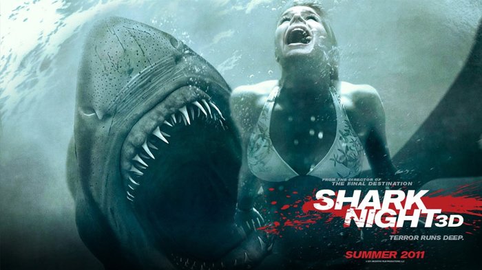 Sinopsis Film Shark Night - Hiu Ganas Lapar, yang Nyemplung Danau Jadi ...
