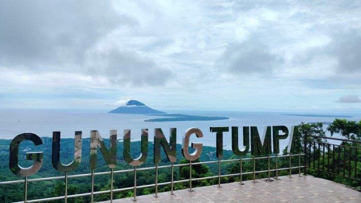 9 Gunung di Sulawesi Utara, Cocok untuk Menggelar Upacara HUT ...