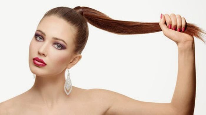 5 Inspirasi Gaya Ikatan Rambut Menggunakan Scrunchie Hair, Trend untuk ...